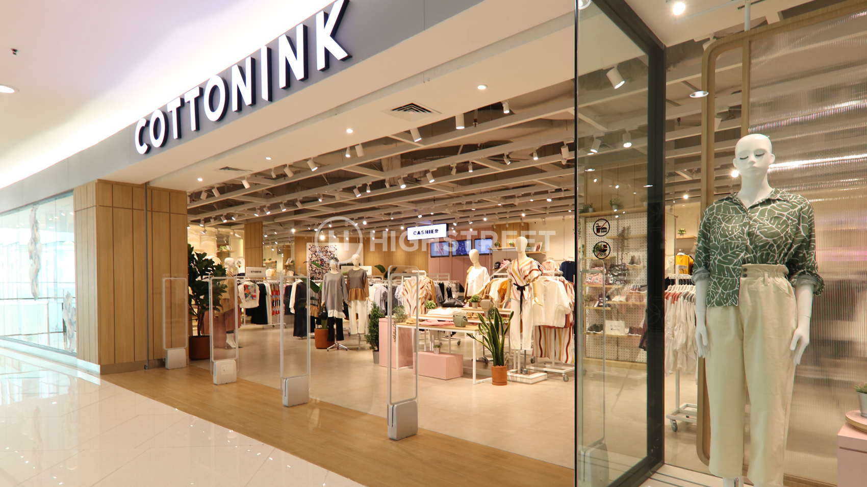Cottonink Senayan City - Hasil Kerja Interior dan Arsitektur Kami ...