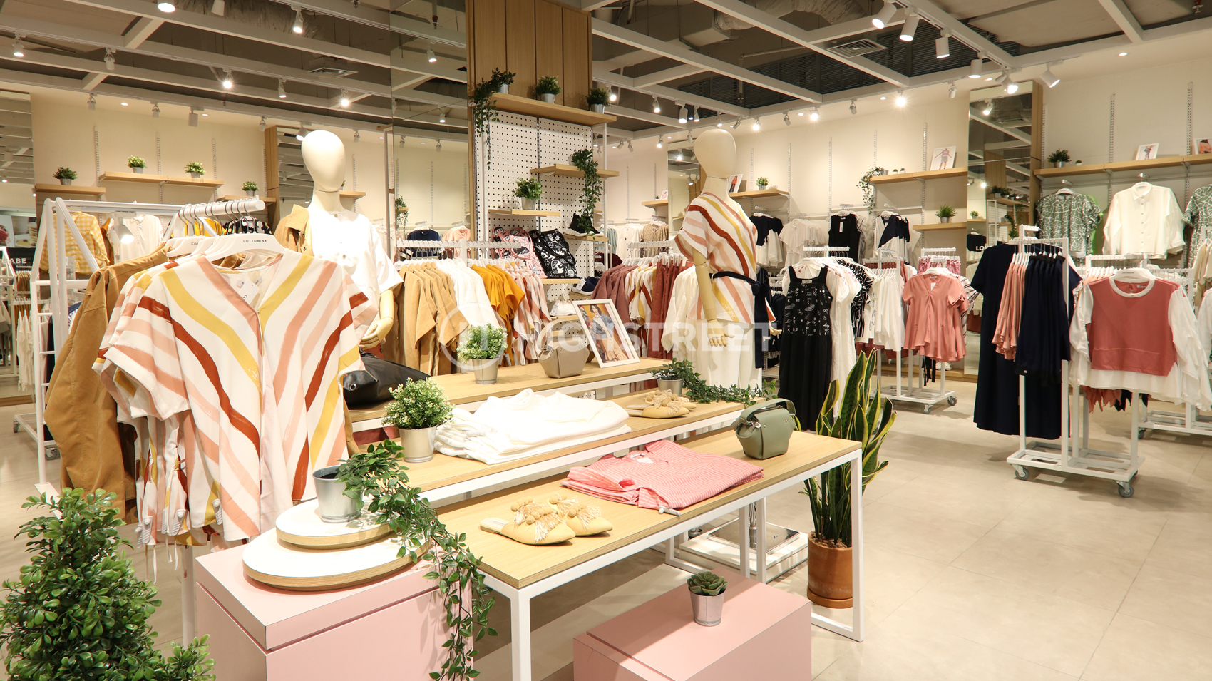 Cottonink Senayan City - Hasil Kerja Interior dan Arsitektur Kami ...